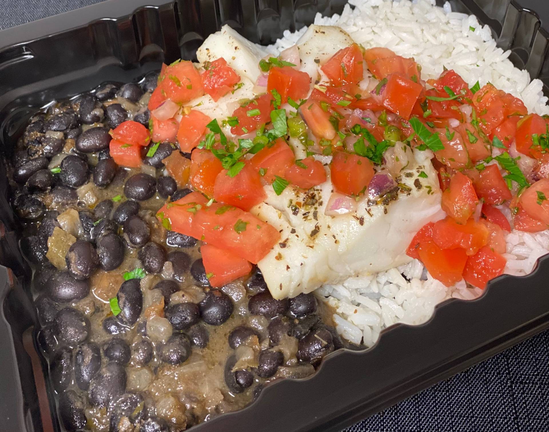 Baked Cod with Pico di Gallo - BestLife Meals